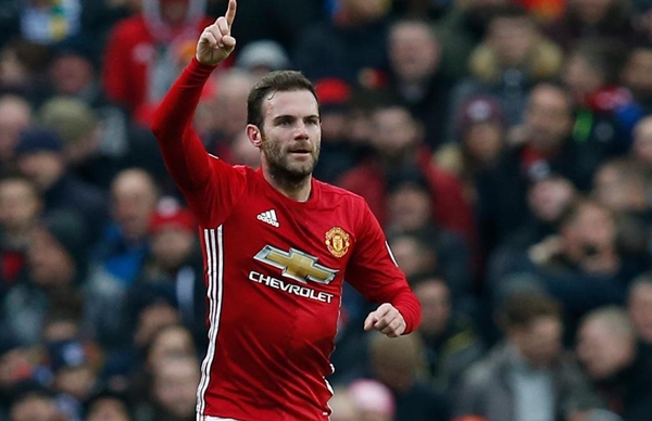 [EPL 25R] 손흥민 침묵 토트넘, 리버풀에 패…맨유 통산 2000점 역사