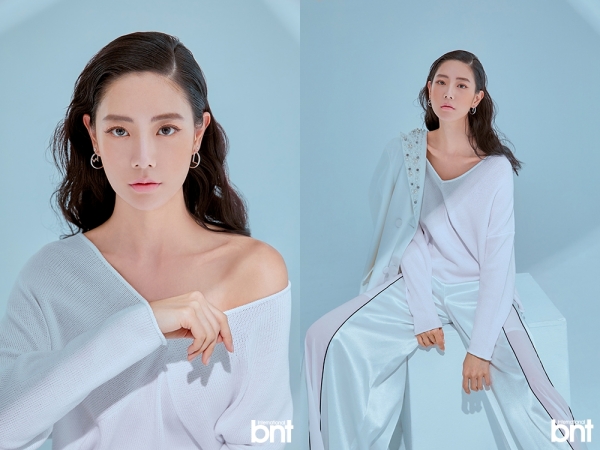 클라라 “몸매 비결은 꾸준한 노력…악플 신경 안써”(화보)