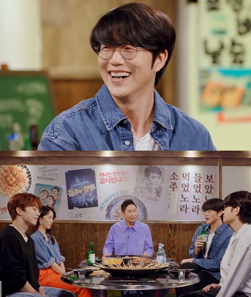 '신과 함께' 시우민, 성시경에 하트 선물?…신동엽vs이용진, 파워 댄스 배틀