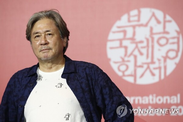 최민식 ‘카지노→매염방 다큐…디즈니플러스 아태지역 신규 라인업