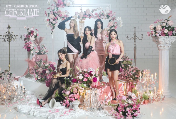 있지(ITZY), M2 컴백 스페셜로 ‘체크메이트’→‘도미노’ 공개