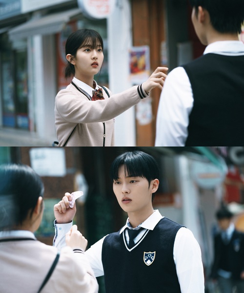 '워터멜론', 최현욱-신은수 엇갈린 사랑의 작대기