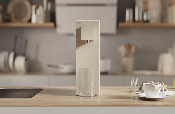 [1인가구 필수템] 시간대별 무드등 'LG 퓨리케어 라이트온 정수기'