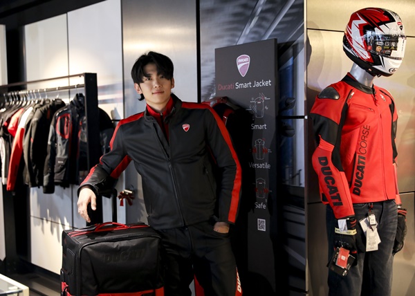 덱스, ‘파니갈레 V4 S 탄다’ 두카티 코리아 1호 앰버서더 위촉