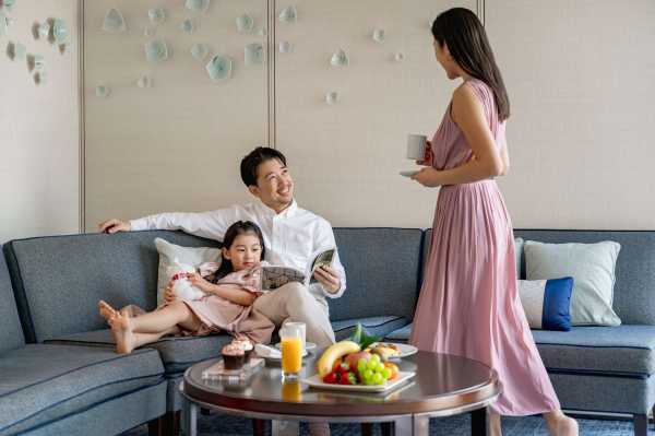 마술쇼·키즈 뷔페·베이킹 체험…어린이날, 온 가족이 즐거운 호텔 패키지 ①