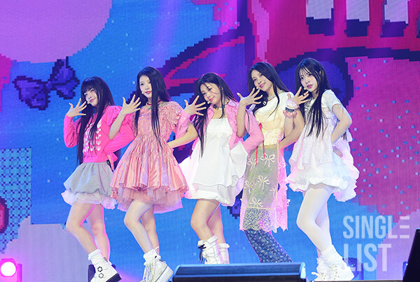 아일릿 'Magnetic', 美 빌보드 글로벌 송차트 16주 연속 진입