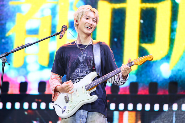 엑소 찬열, 첫 솔로 라이브 투어 ‘도시풍경’ 순항 중