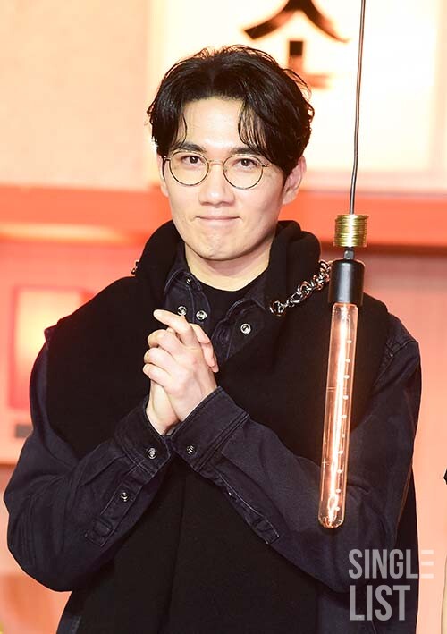 [포토] 엄태구 '수줍은 미소'