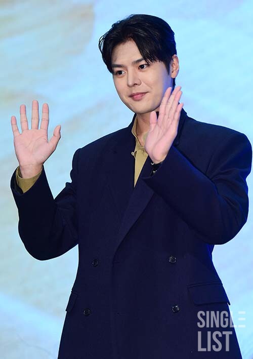 [포토] 려운 '빛나는 비주얼'