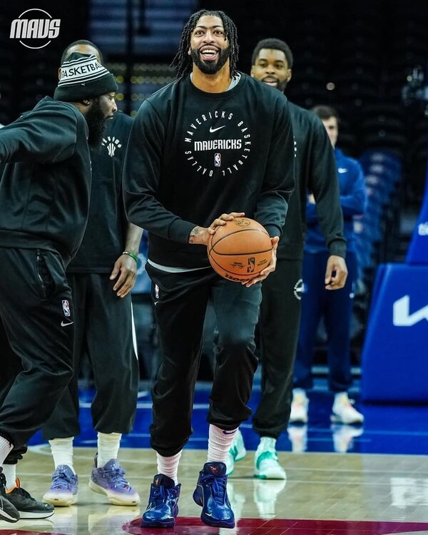 커리 VS 르브론, NBA 55번째 맞대결…데이비스, 보스턴전 데뷔 기대↑