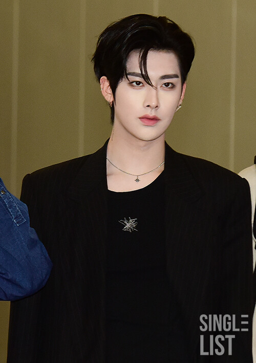 [포토] 제로베이스원 리키 '언제나 멋짐 장착'