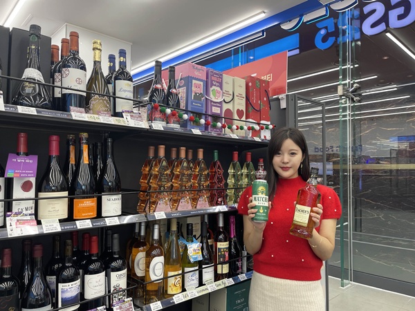 GS25, 화제의 ’데이지에일’에 2000종 주류행사...20% 페이백 外