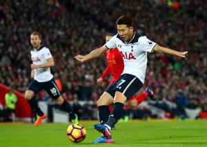 [EPL 25R] 손흥민 침묵 토트넘, 리버풀에 패…맨유 통산 2000점 역사