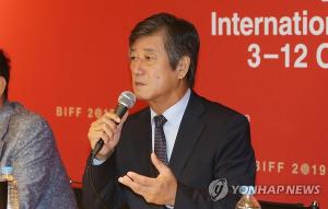 [24th BIFF] 이용관 이사장 "대대적인 개편...25주년 위한 재도약 시기 될 것"