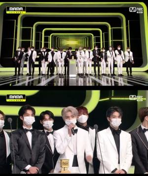 [2020 MAMA] NCT, '페이보릿 男그룹' 수상 "시즈니 있어 이 자리에 섰다"