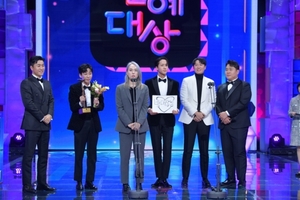 '1박 2일' 방글이 PD, KBS 떠나 tvN 간다 "2월부터 출근 예정"(공식)